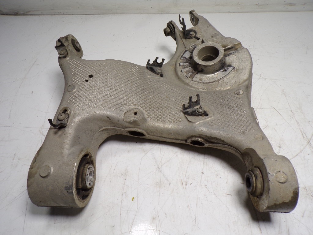 LR098947 LOWER RIGHT REAR SUSPENSION ARM / 17288192 FOR LAND ROVER D | eBay